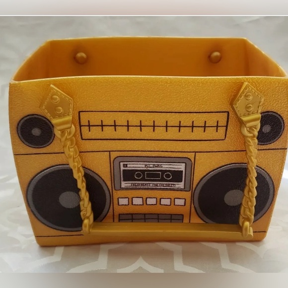 L.O.L. Surprise! | Accessories | Lol Surprise Doll 24k Dj Radio Boom ...